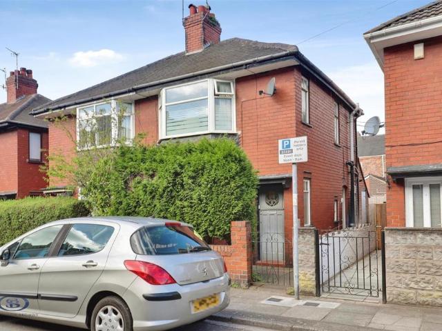 2 bedroom semi detached house for sale