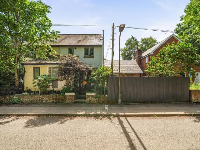 2 bedroom semi detached house for sale