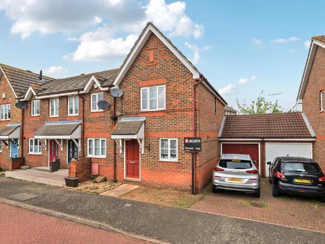 2 bedroom semi detached house for sale