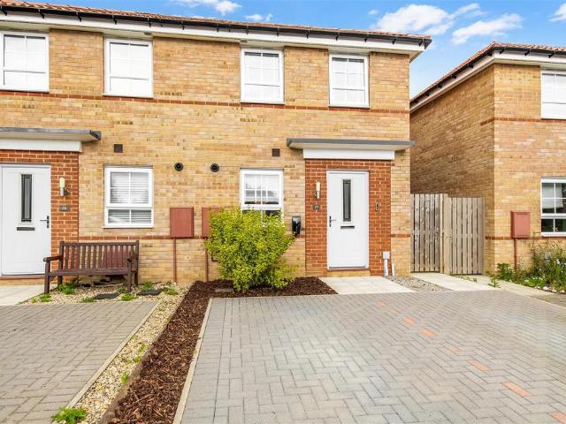 2 bedroom semi detached house for sale