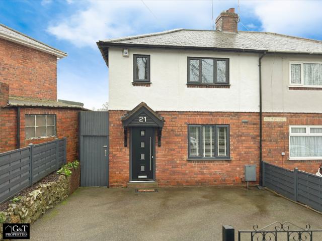 2 bedroom semi detached house for sale