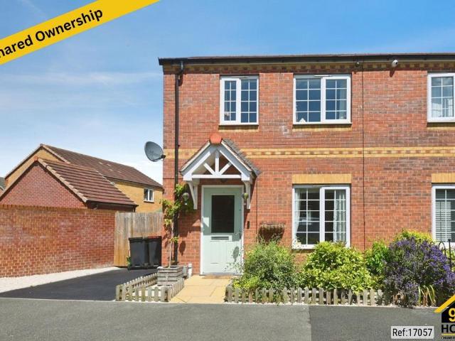 2 bedroom semi detached house for sale