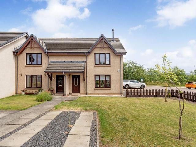 2 bedroom semi detached house for sale