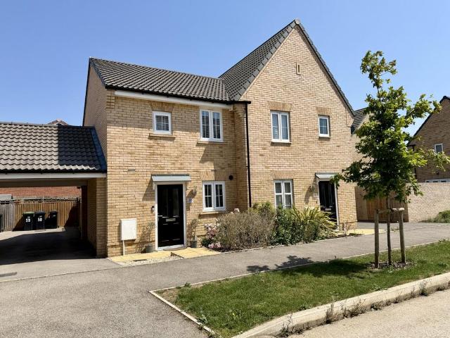 2 bedroom semi detached house for sale