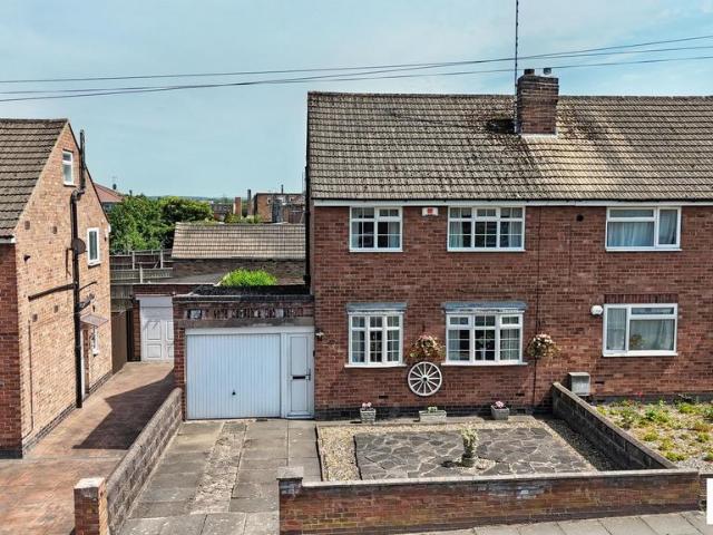 2 bedroom semi detached house for sale