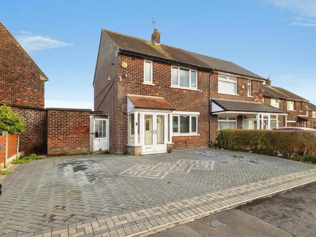 2 bedroom semi detached house for sale
