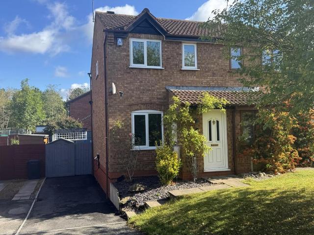 2 bedroom semi detached house for sale