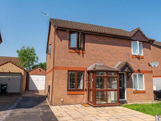 2 bedroom semi detached house for sale