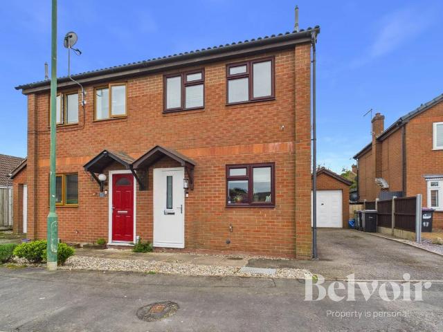 2 bedroom semi detached house for sale