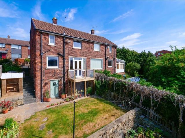 2 bedroom semi detached house for sale