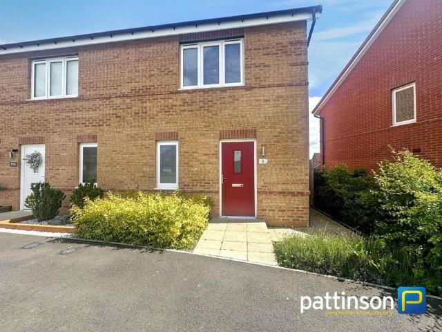 2 bedroom semi detached house for sale
