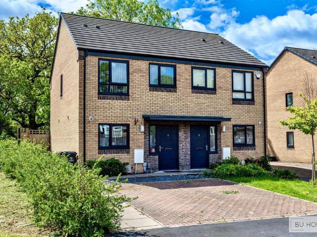 2 bedroom semi detached house for sale