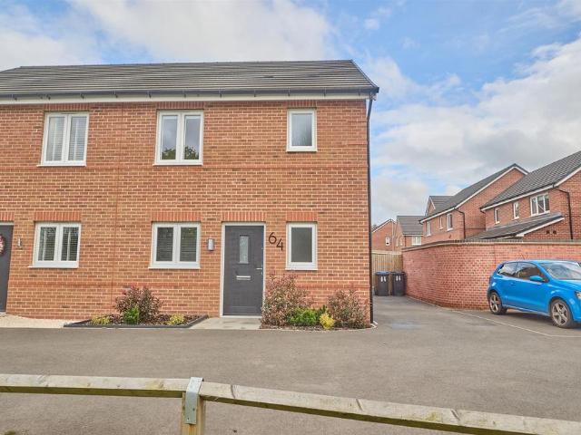 2 bedroom semi detached house for sale