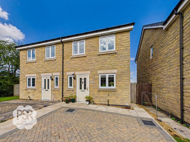 2 bedroom semi detached house for sale