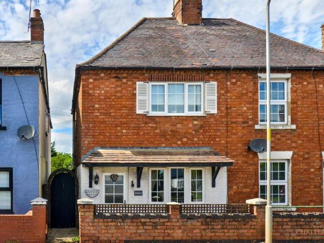 2 bedroom semi detached house for sale