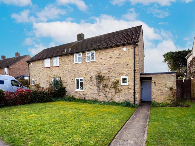 2 bedroom semi detached house for sale