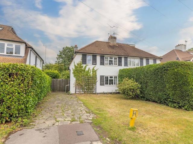 2 bedroom semi detached house for sale