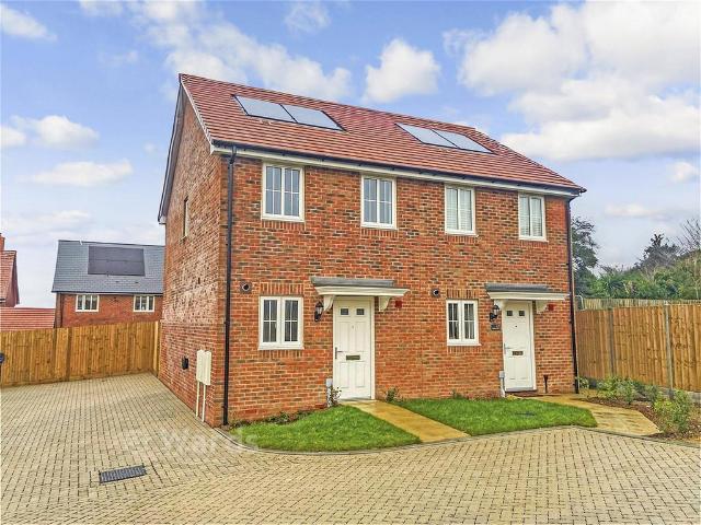 2 bedroom semi detached house for sale