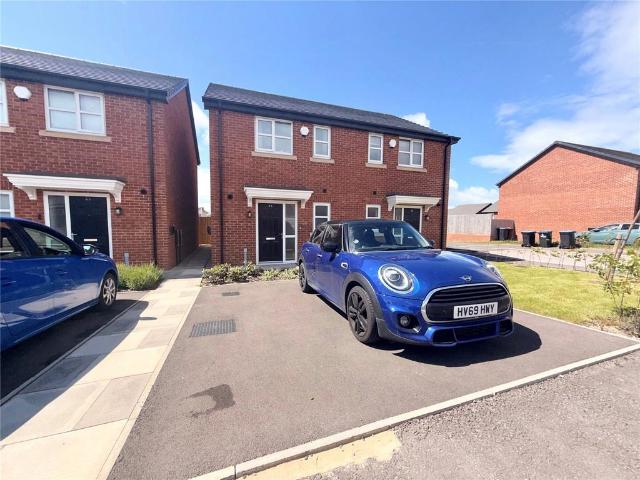 2 bedroom semi detached house for sale