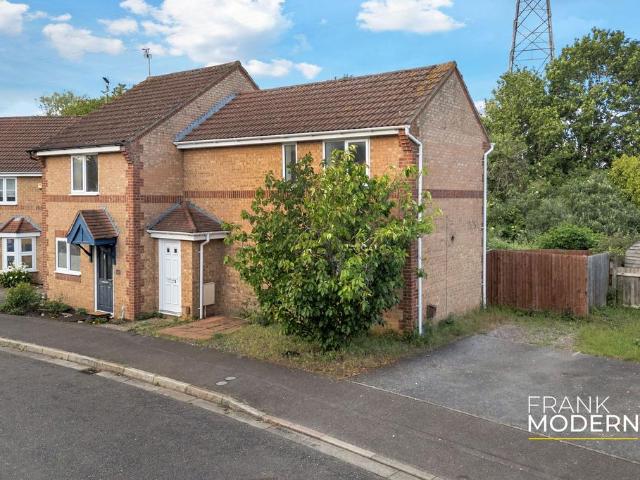 2 bedroom semi detached house for sale