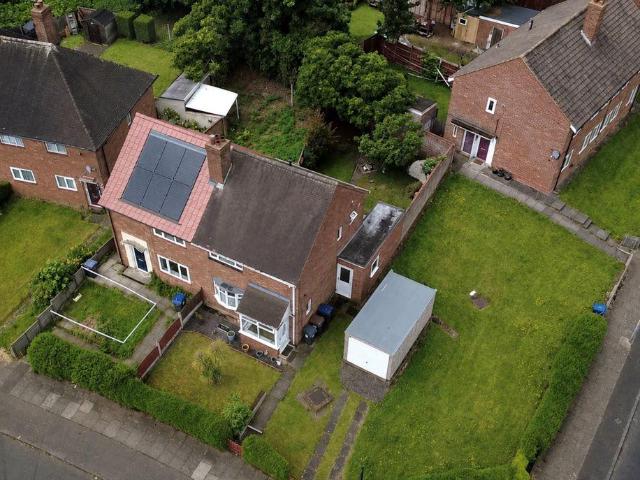 2 bedroom semi detached house for sale