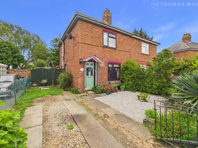 2 bedroom semi detached house for sale
