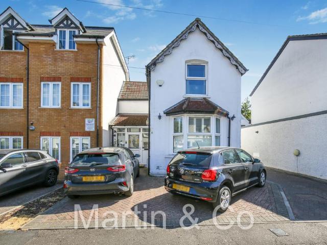 2 bedroom semi detached house for sale