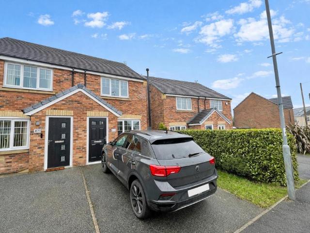 2 bedroom semi detached house for sale