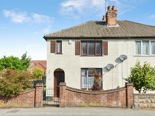 2 bedroom semi detached house for sale