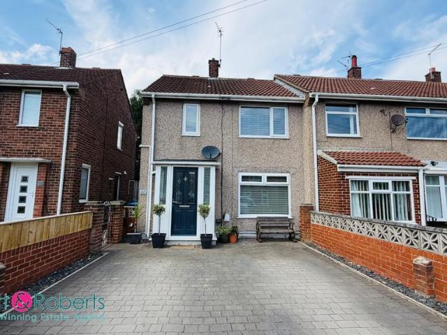 2 bedroom semi detached house for sale
