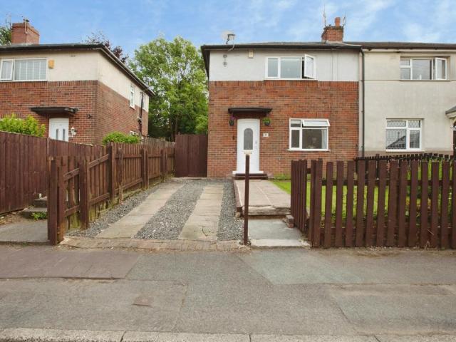 2 bedroom semi detached house for sale