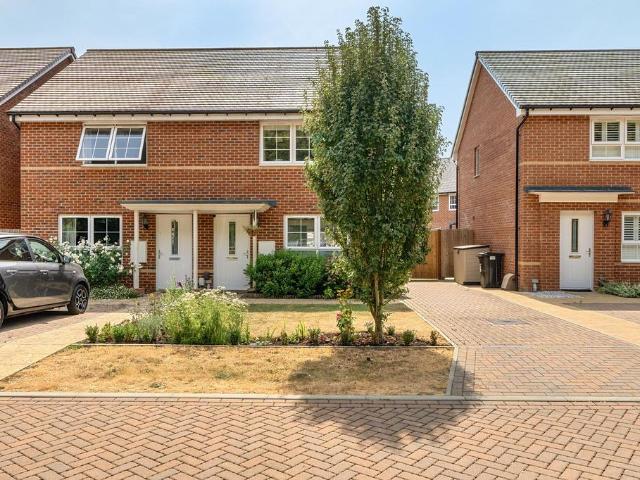 2 bedroom semi detached house for sale