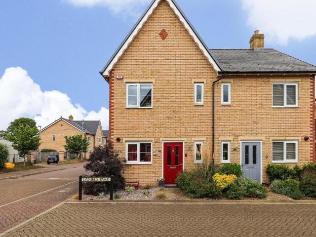 2 bedroom semi detached house for sale