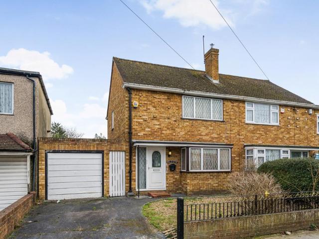2 bedroom semi detached house for sale