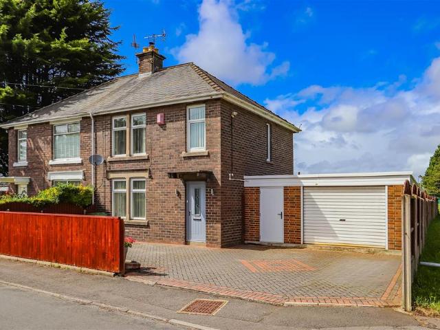 2 bedroom semi detached house for sale