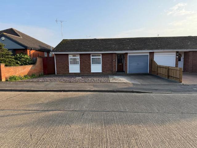 2 bedroom semi detached bungalow for sale