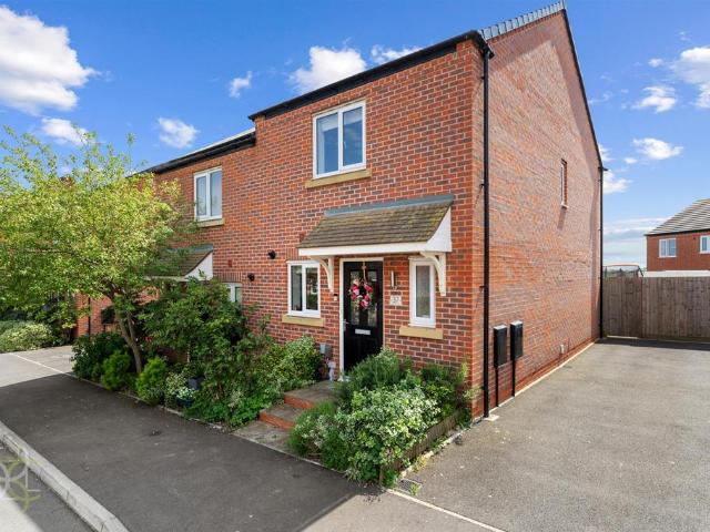 2 bedroom semi detached house for sale