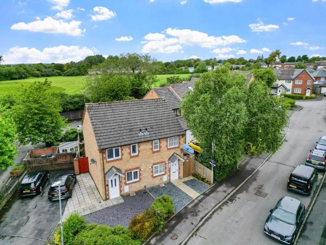 2 bedroom semi detached house for sale