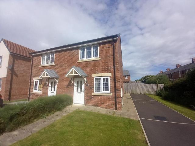 2 bedroom semi detached house for sale