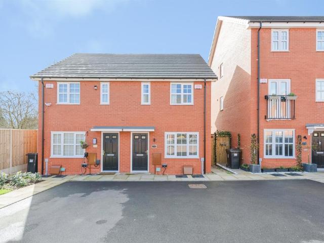 2 bedroom semi detached house for sale