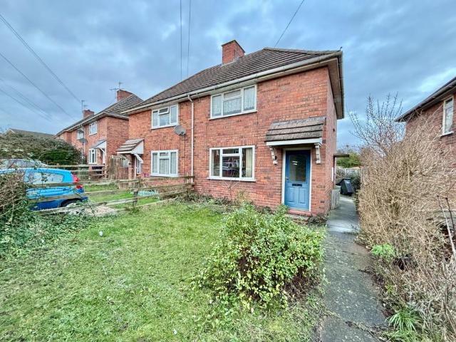 2 bedroom semi detached house for sale
