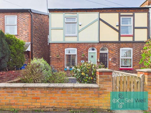 2 bedroom semi detached house for sale