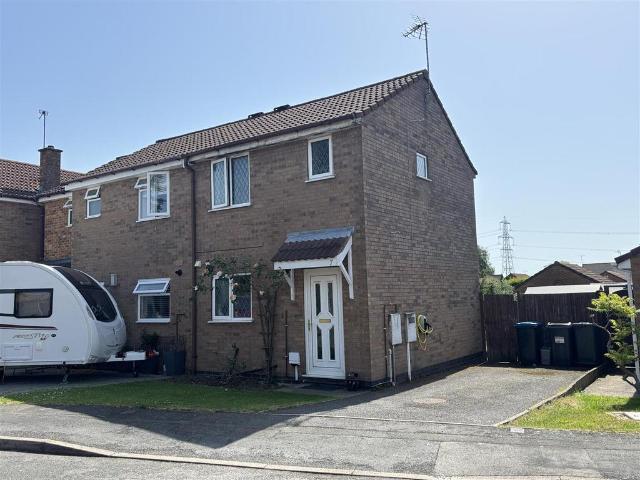 2 bedroom semi detached house for sale