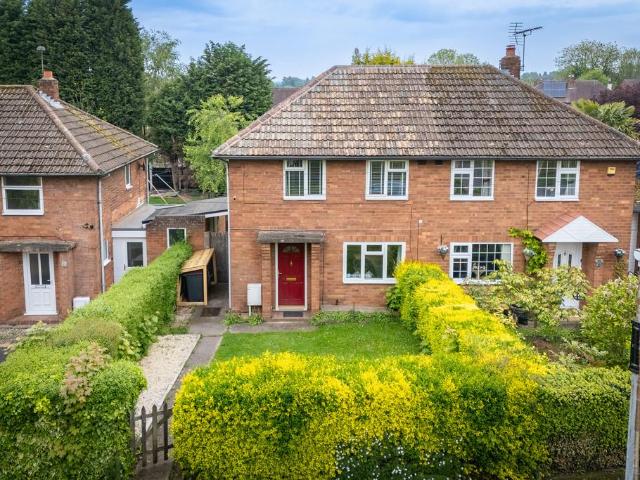2 bedroom semi detached house for sale