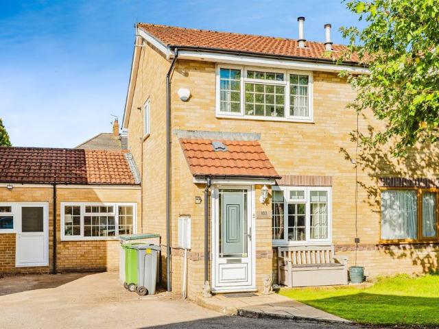 2 bedroom semi detached house for sale