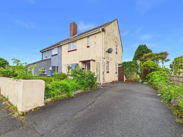 2 bedroom semi detached house for sale