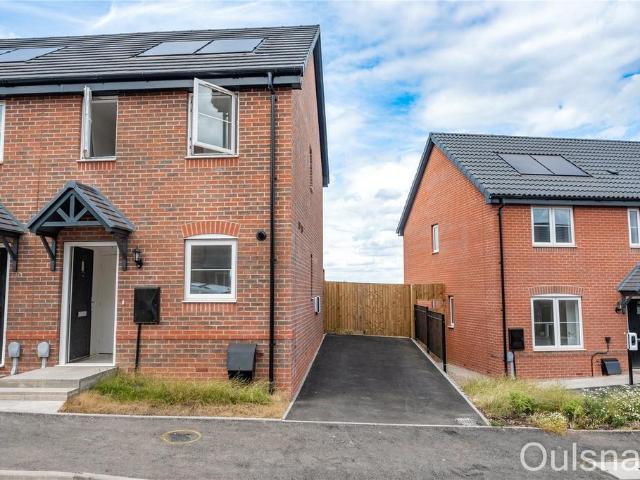 2 bedroom semi detached house for sale