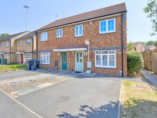 2 bedroom semi detached house for sale