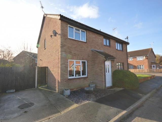 2 bedroom semi detached house for sale
