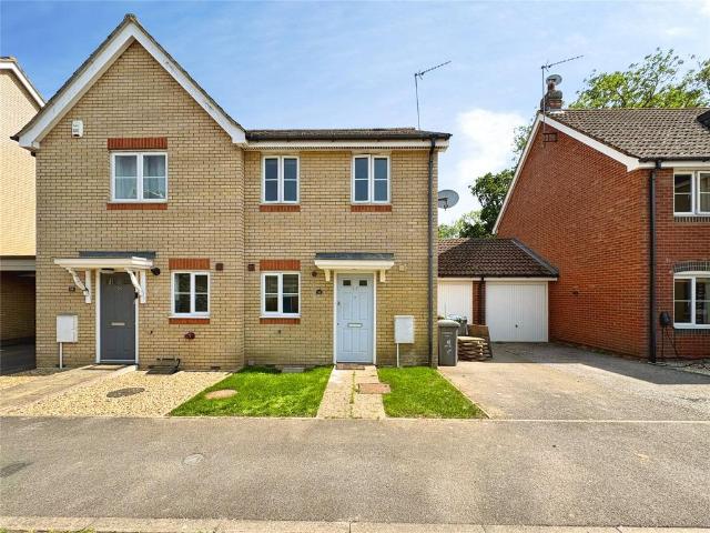 2 bedroom semi detached house for sale